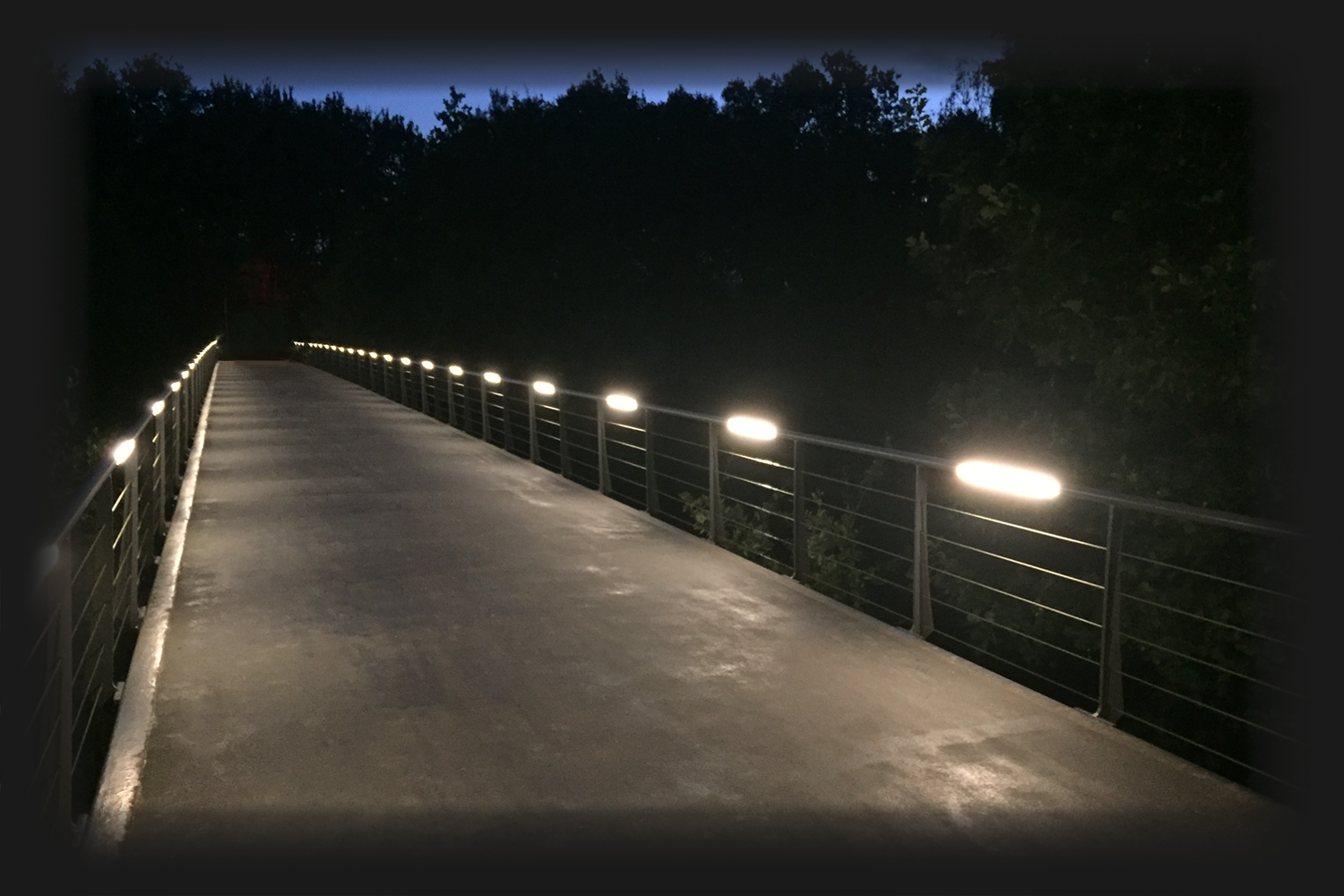 Bridge Illumination - Design LED Garden Lighting - Led-e-Lux